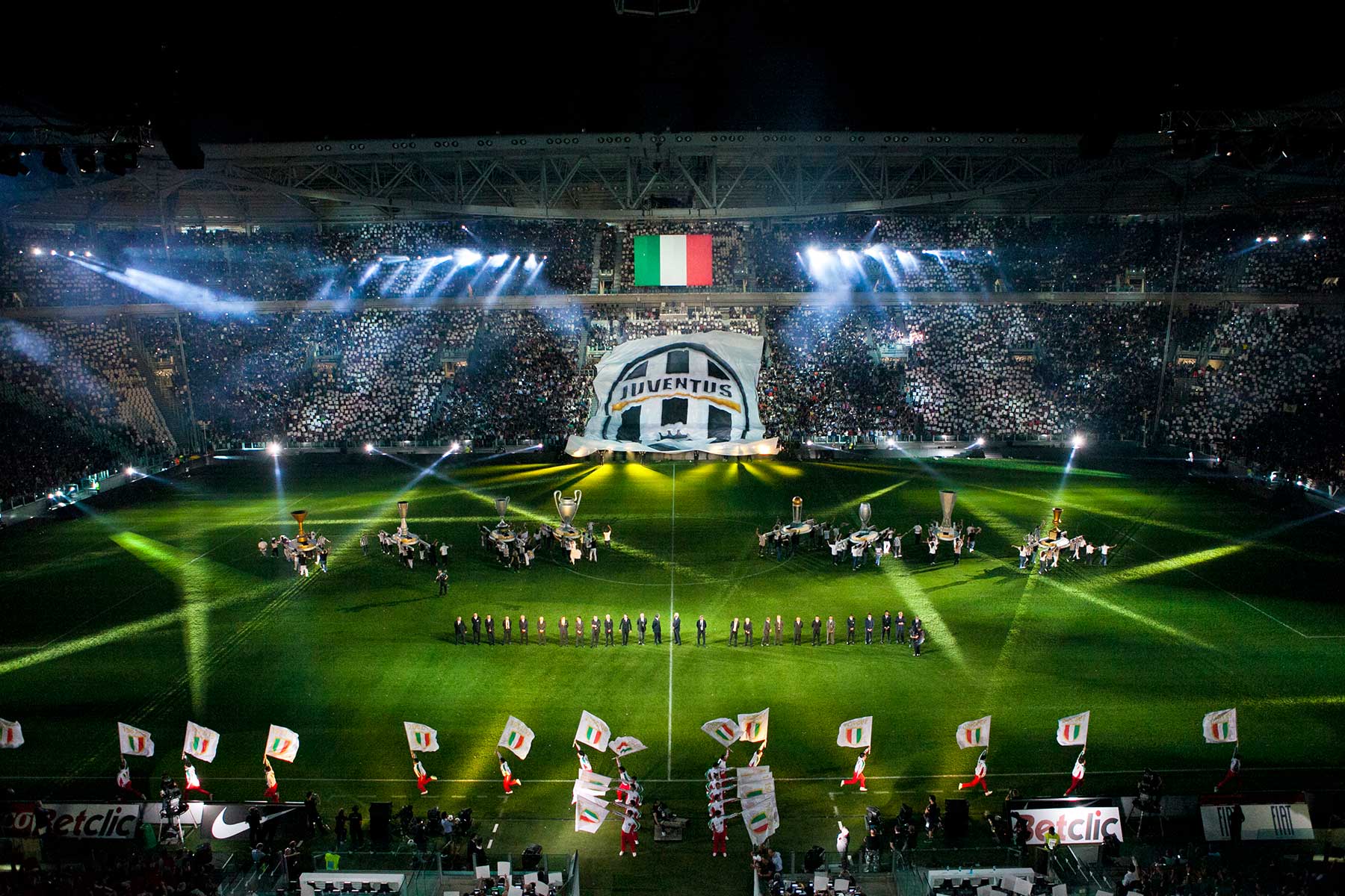 Juventus Football Club: Current Performance and Fu...